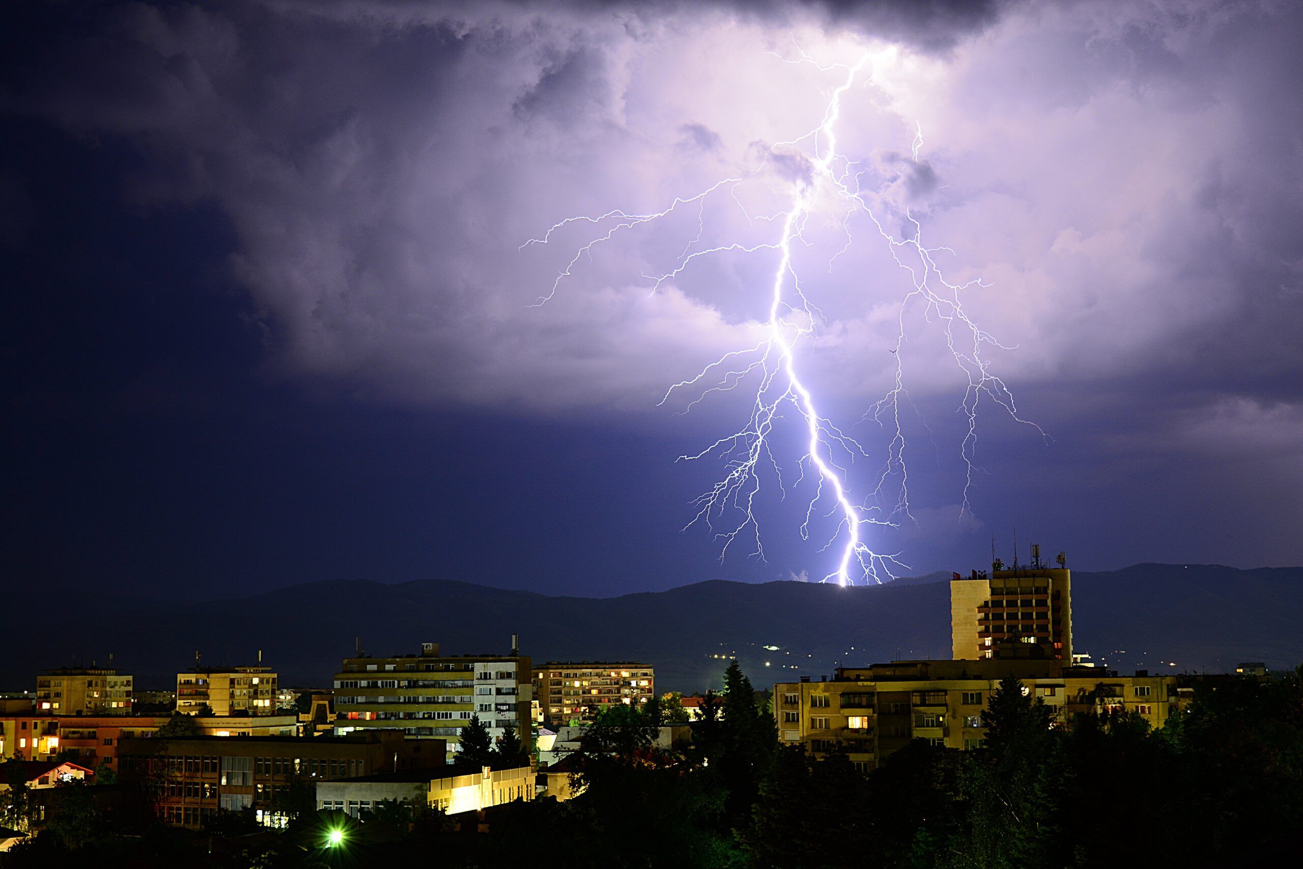 Expert Lightning Protection System Services - MARK 1 Technology